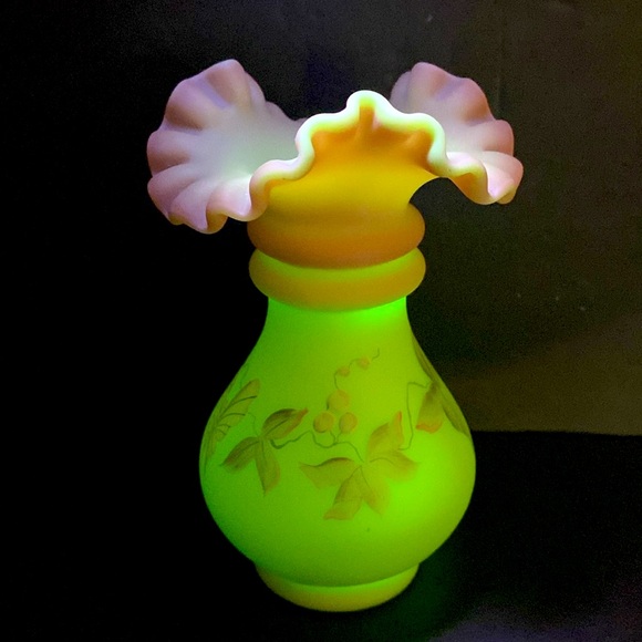 Fenton | Accents | 95th Anniversary George W Fenton Lotus Butterfly ...